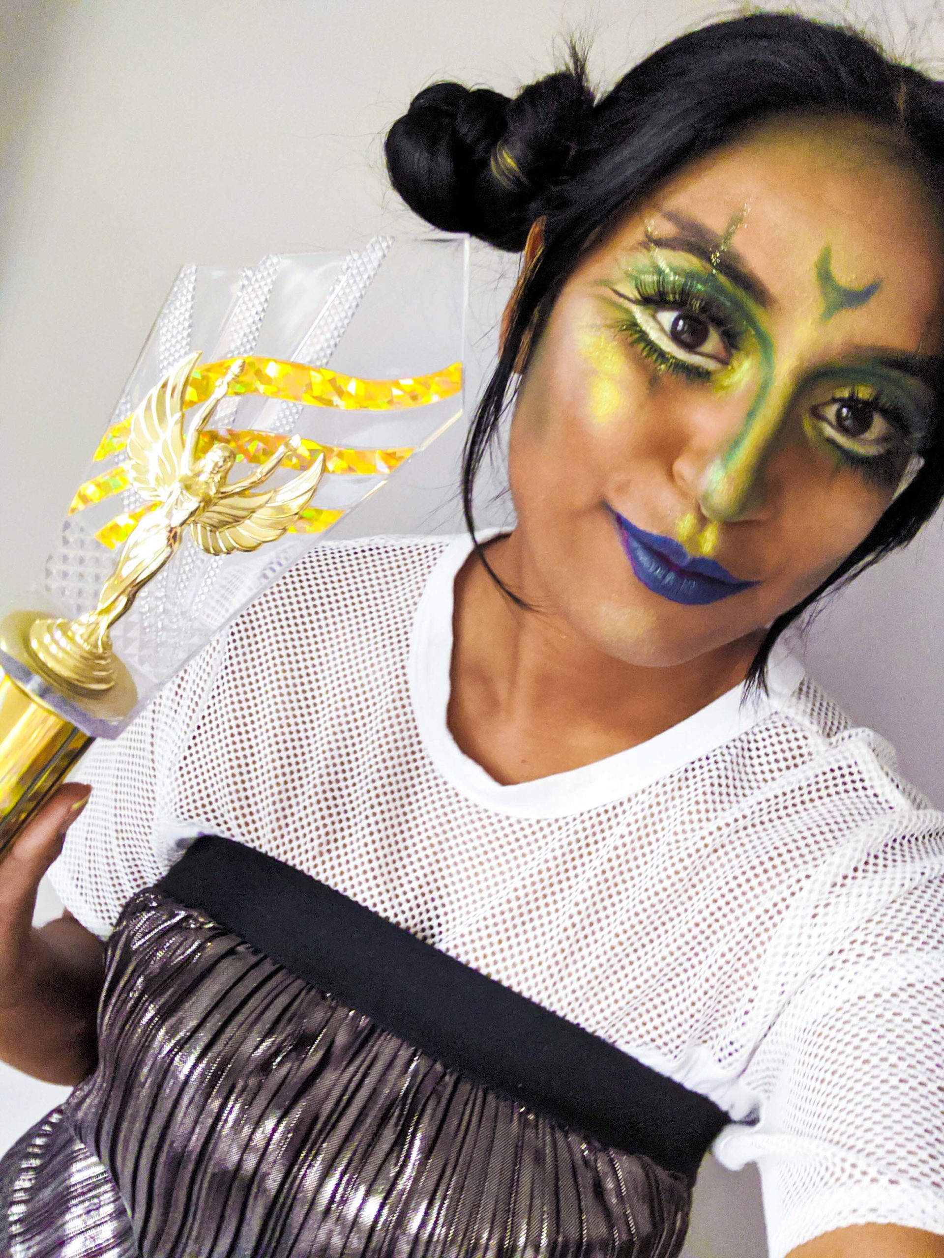 Challenge Friends with our Selfie Scavenger Hunt – Best Day of the Week